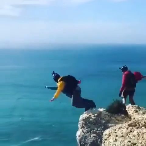 Base jumping fail: His parachute didn’t open • GoreCenter