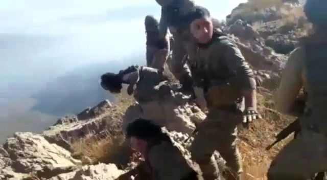 Execution of Kurdish female fighters by Turkish army • GoreCenter