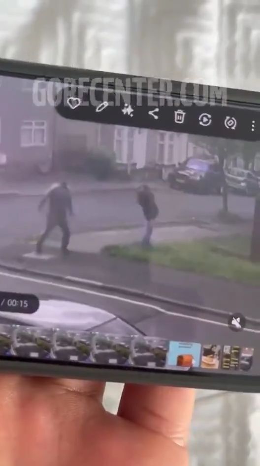 17-year-old girl stabbed in neck in street attack • GoreCenter