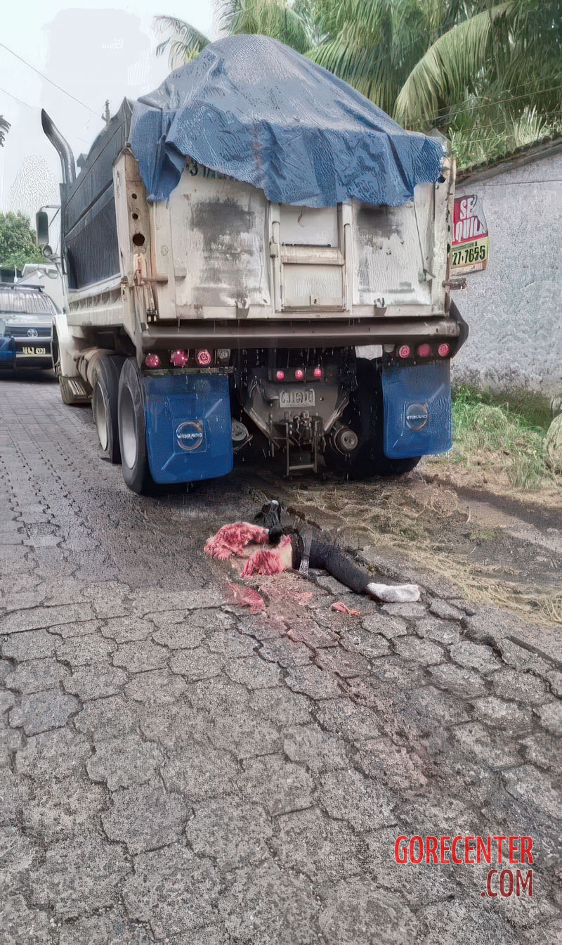Motorcyclist crushed to death by dump truck • GoreCenter